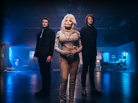 Official Dolly Parton - Latest News, Tour Schedule & History