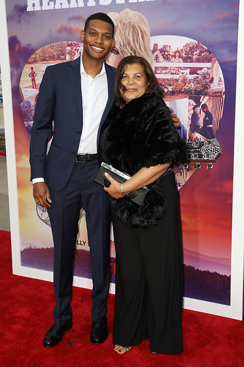 Julianne Hough Archives