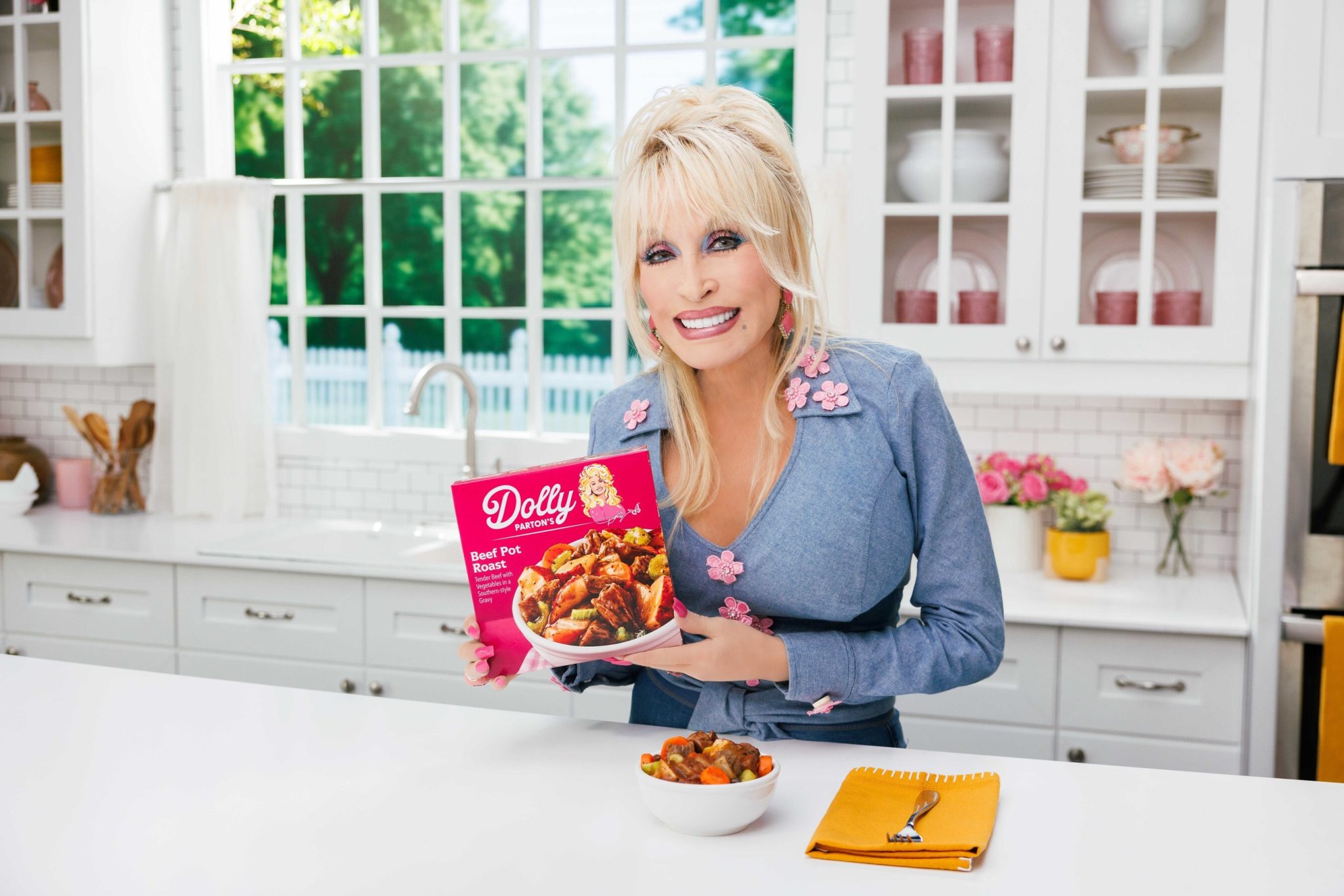 Dolly Parton Serves Up Southern-Inspired Comfort Food with New Line of ...